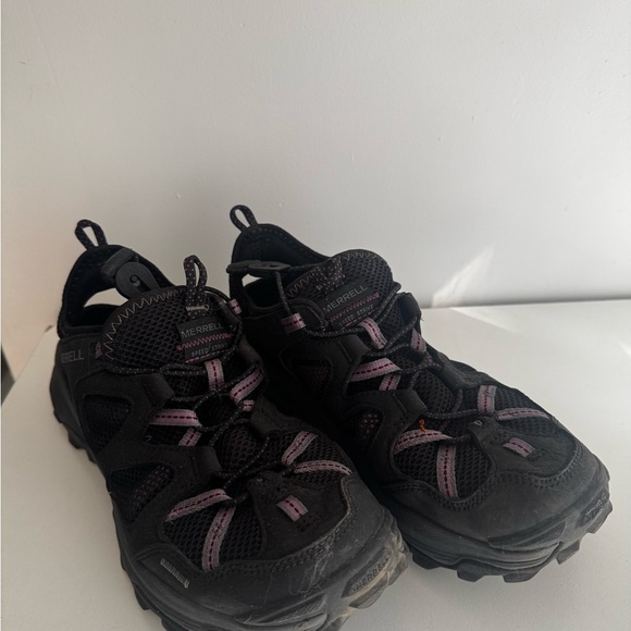 Merrell | Shoes | Merrell Woman Black And Pink Water Shoes | Poshmark